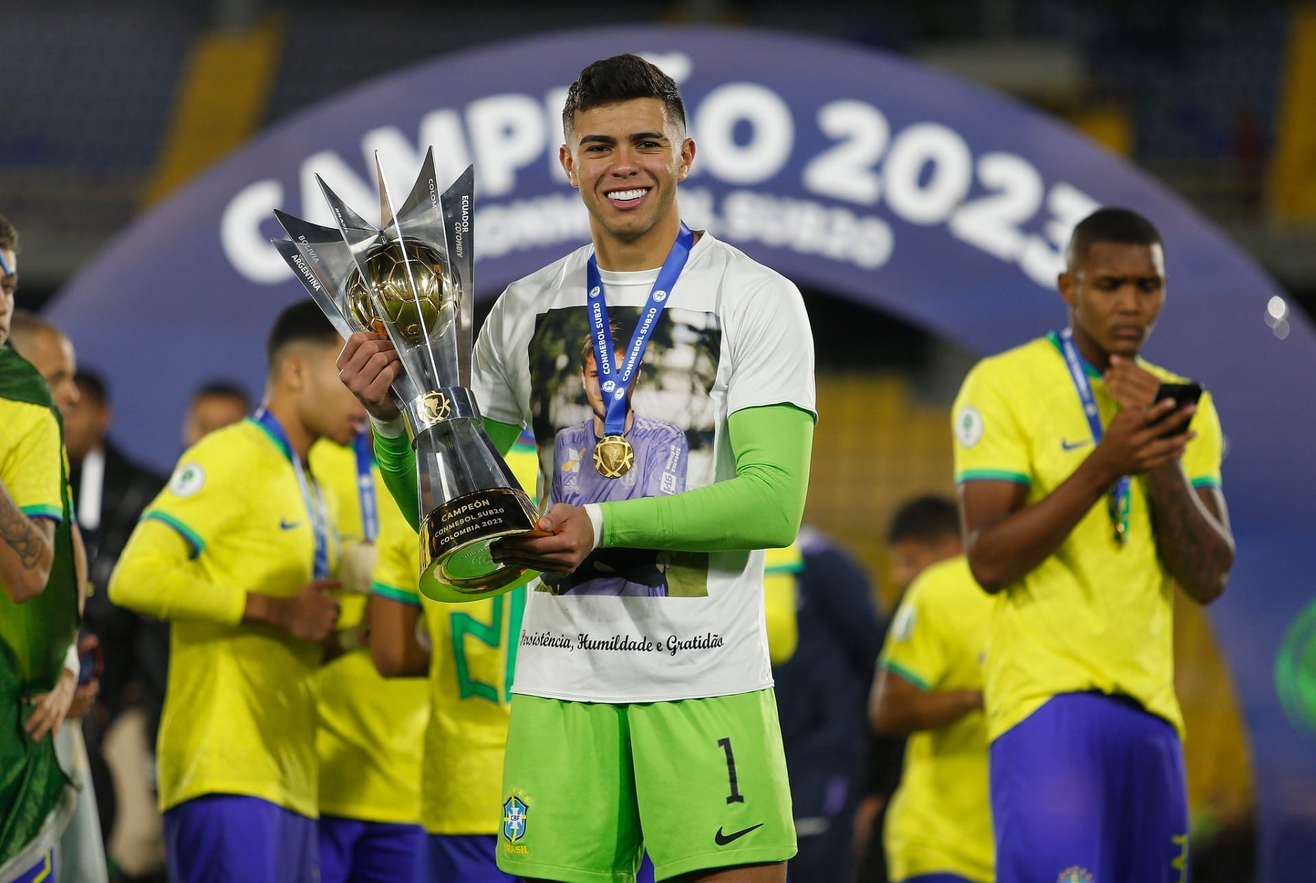 Mycael: quem é o goleiro do Athletico convocado pela Seleção Brasileira