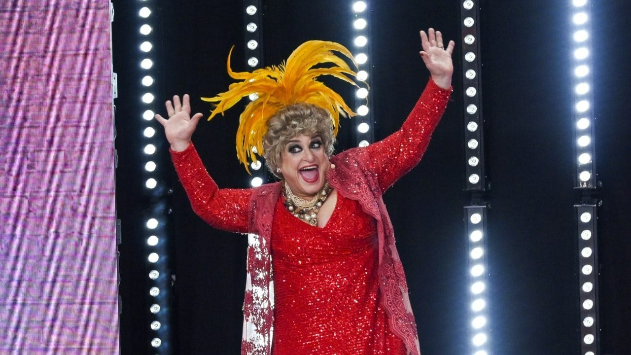 Grace Gianoukas leva show de Dercy Gonçalves ao Faustão Na Band: veja ...