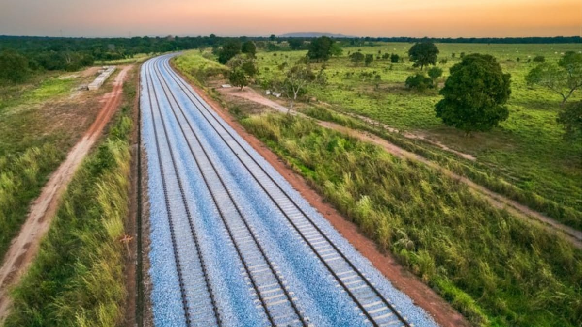 Ferrovia Norte-Sul é concluída quase 40 anos após início das obras