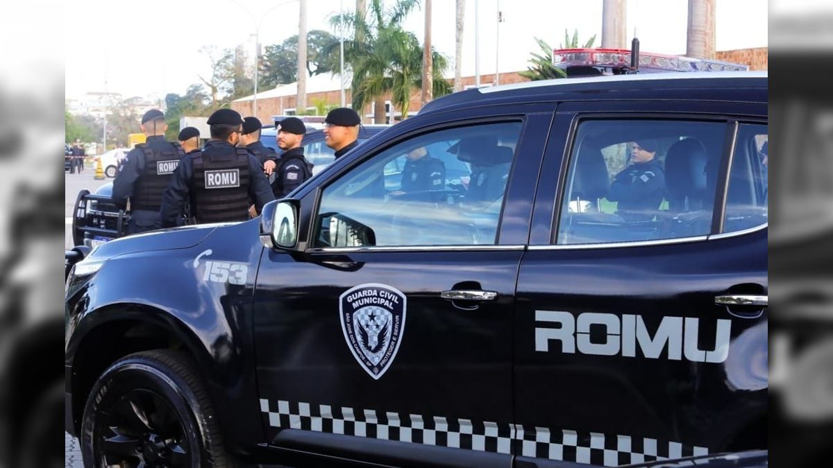 Prefeitura de SJC cria Romu e entrega viaturas para ampliar segurança