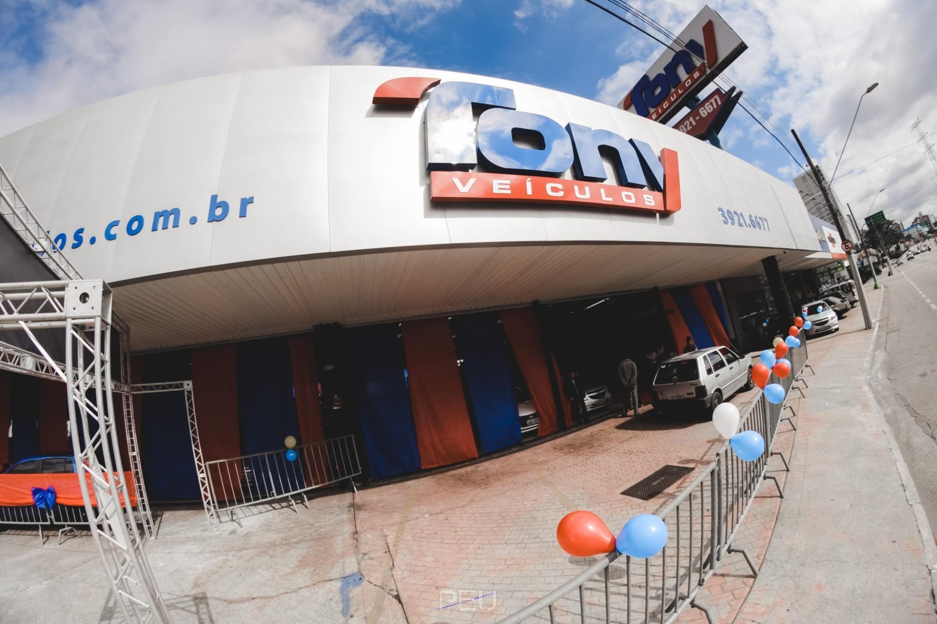 Saiba um pouco mais sobre a história da Tony Veículos