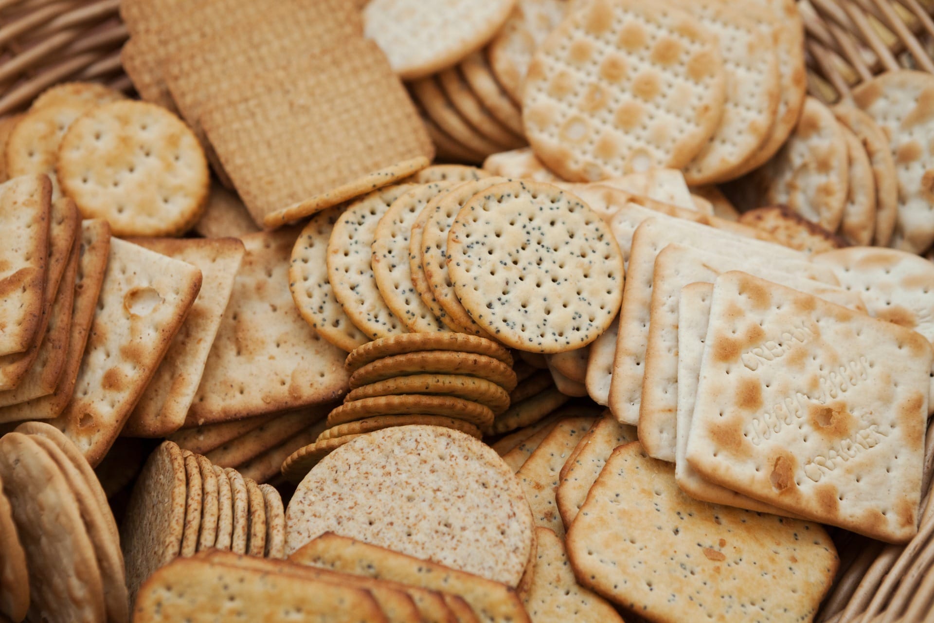 Cream cracker: faça sua própria bolachinha de água e sal