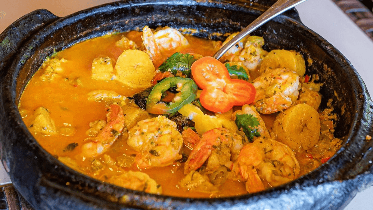O que tem na melhor moqueca da Bahia? Receita premiada leva ingrediente ...