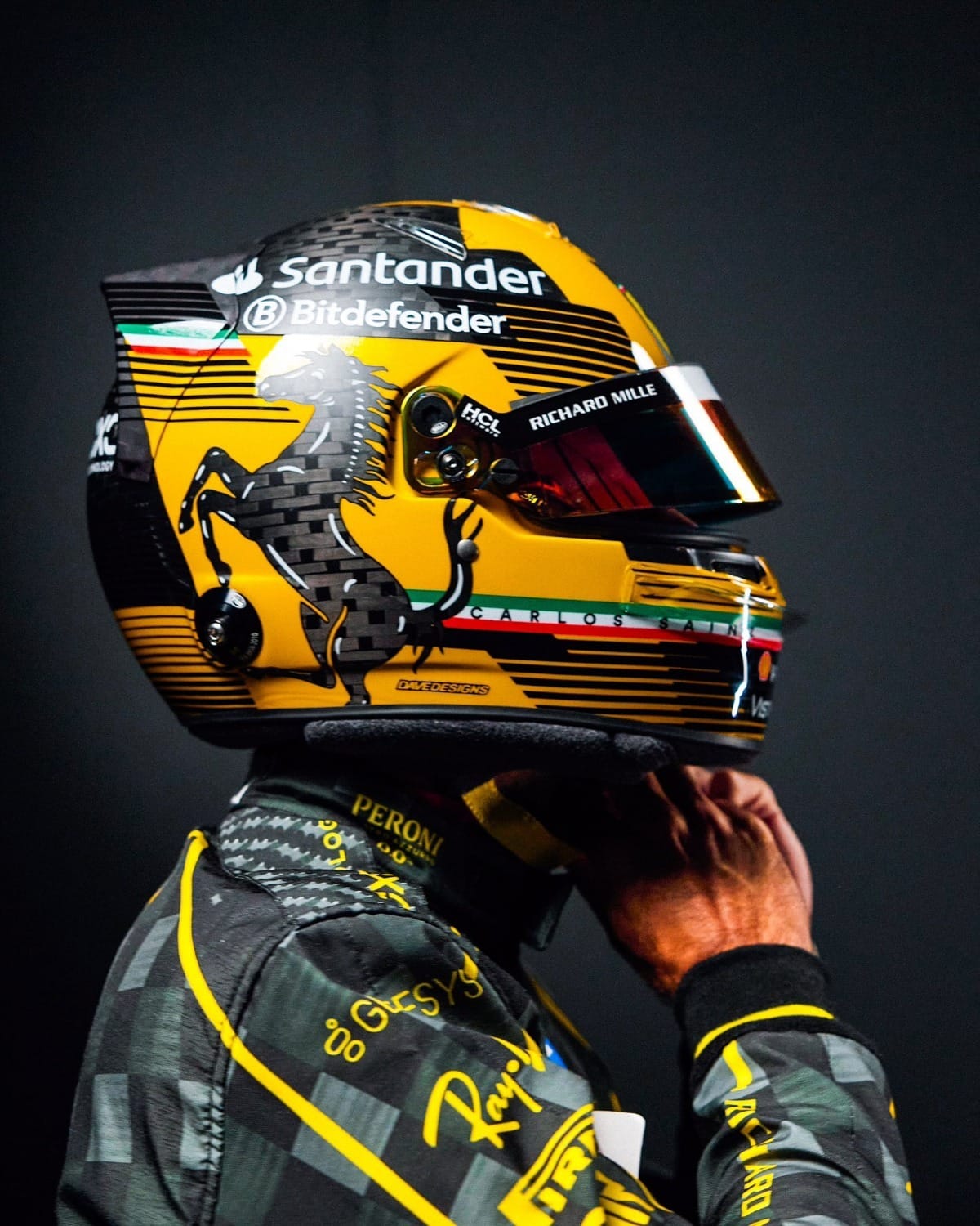 Capacete De Piloto De Corrida O Chili 🌶 A Cor Vermelha A