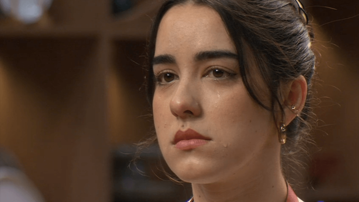 Larissa chora no MasterChef por causa de drink
