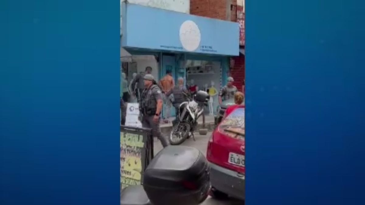 Foragido, “Zoio do PCC” é preso durante fuga em comunidade na zona sul ...