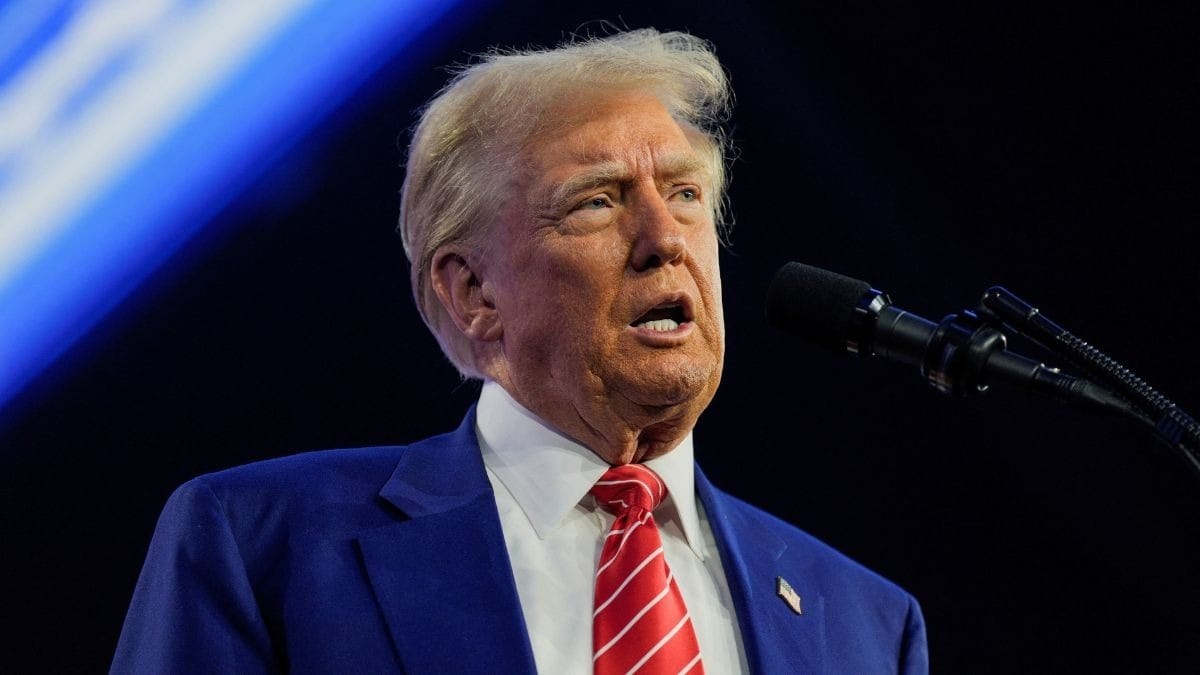 Trump ameaça China com tarifaço de 200%