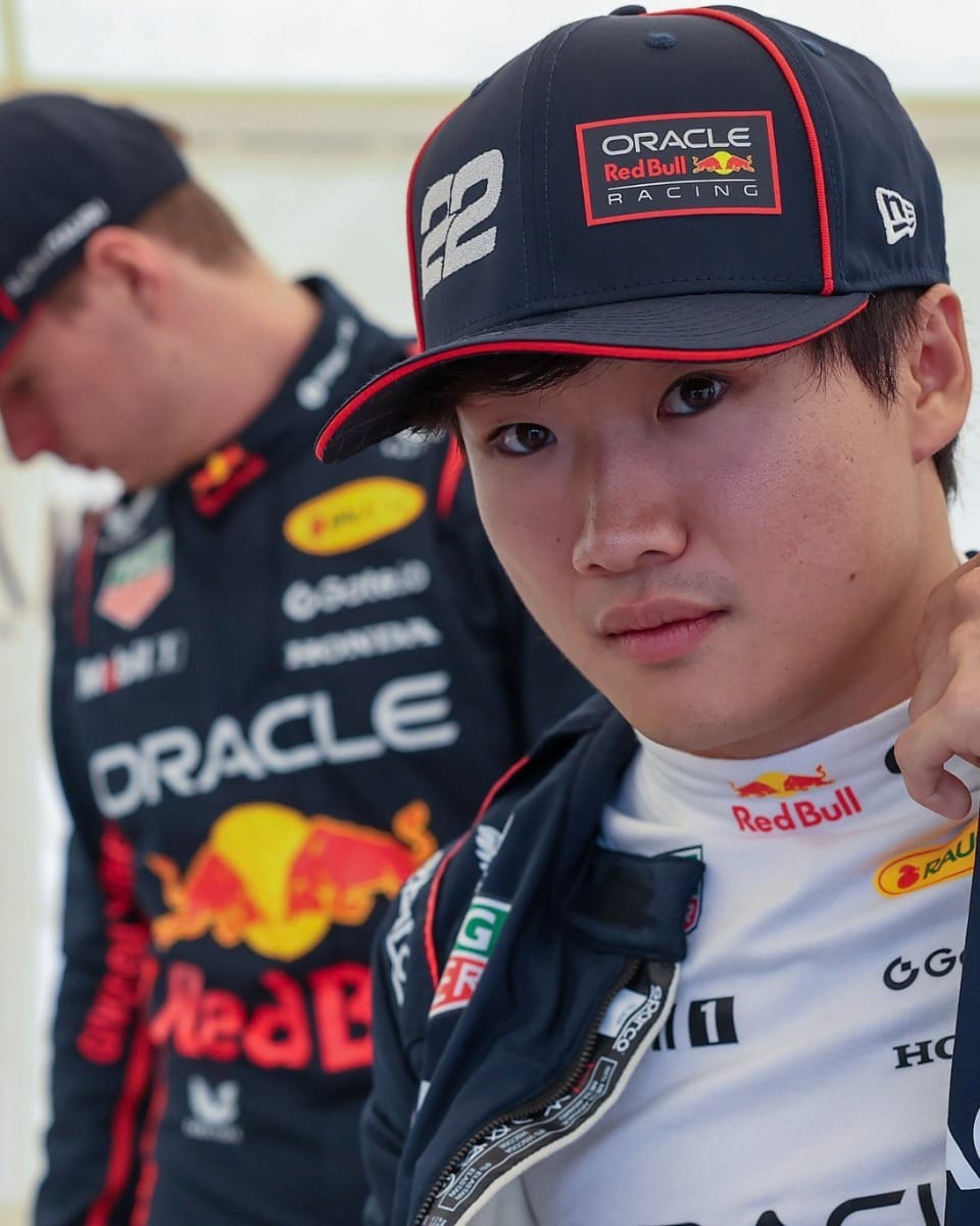 Tsunoda descarta pressão na Red Bull e vai ajudar Verstappen: "Ele é a ...