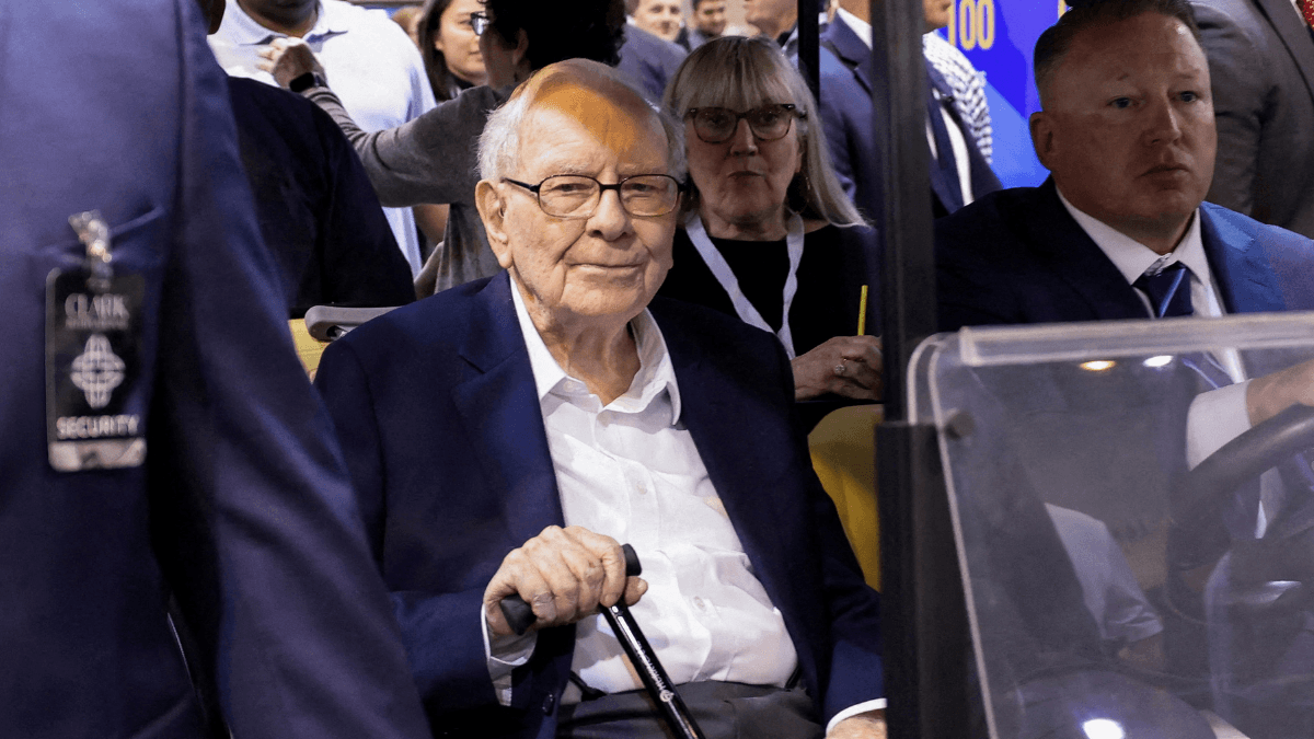 Warren Buffett, 5ª pessoa mais rica do mundo, anuncia aposentadoria