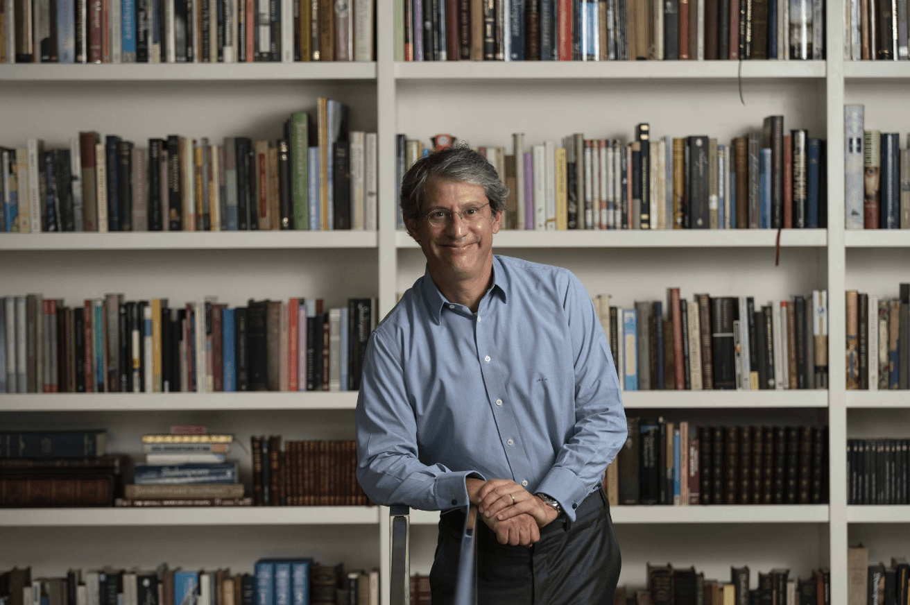 José Roberto de Castro Neves é eleito para a Academia Brasileira de Letras