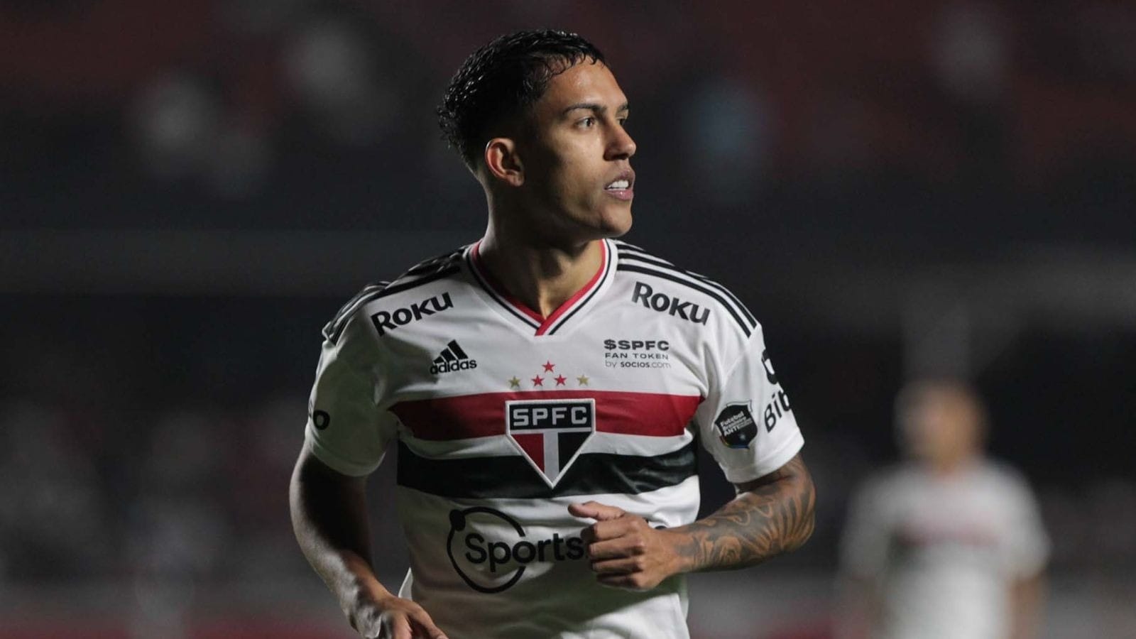 Santos anuncia a contratação de Igor Vinícius