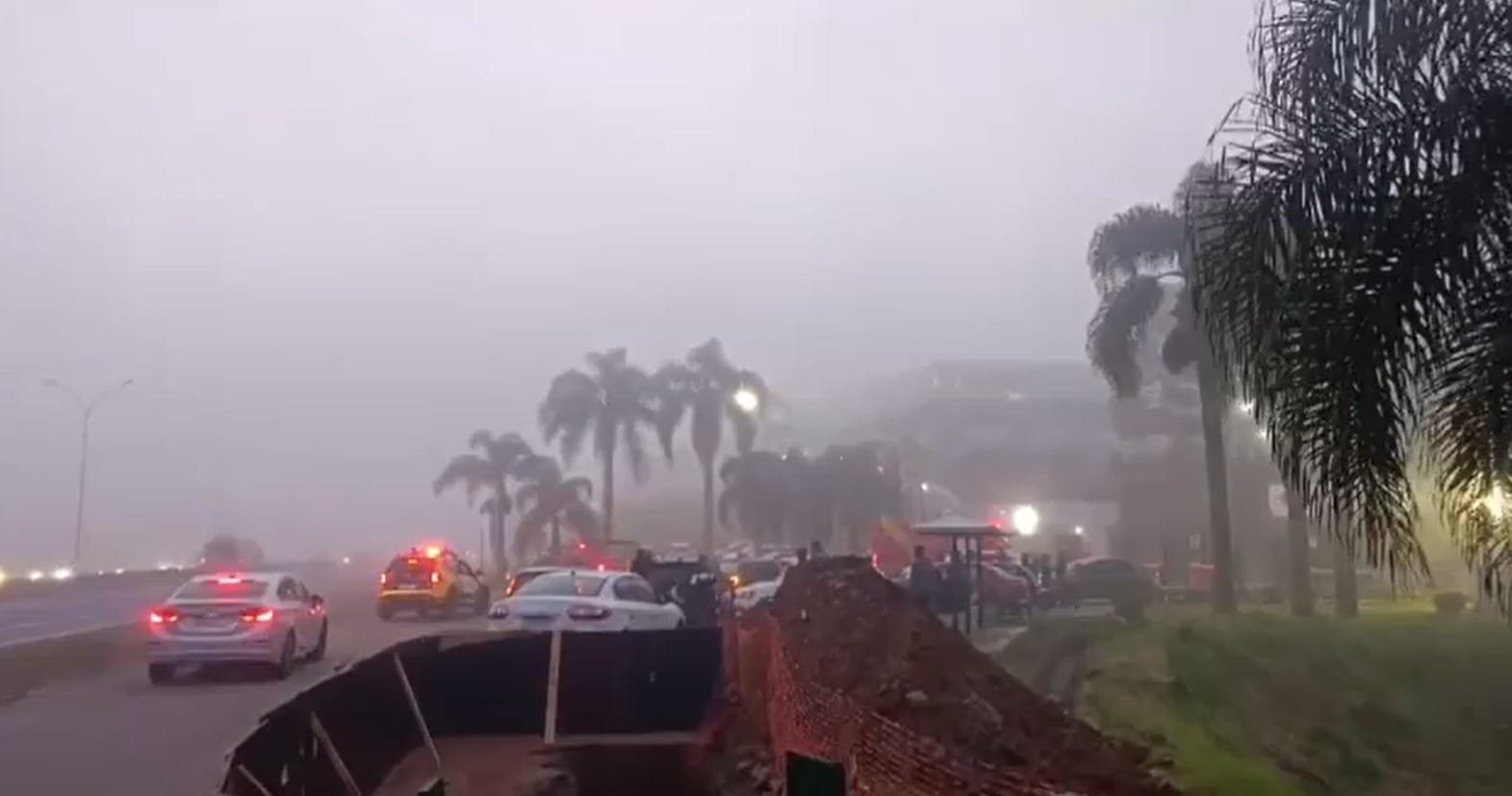 Explosão em fábrica de explosivos deixa 9 mortos em Quatro Barras