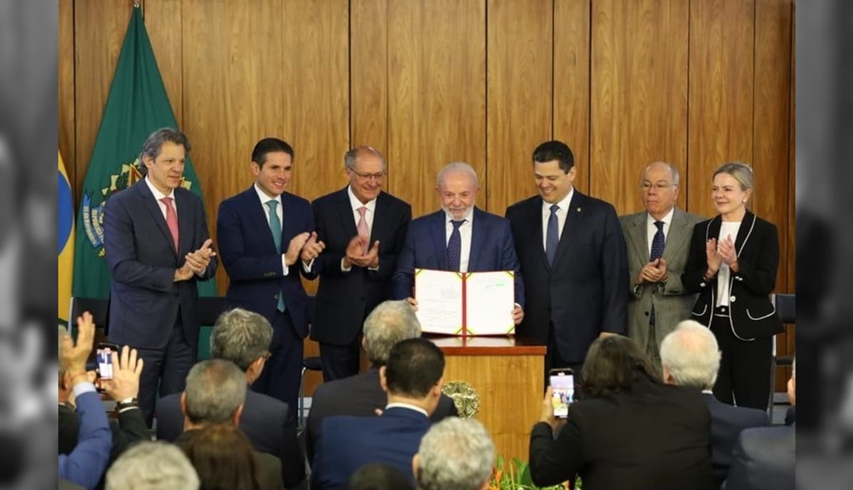 Governo lança Plano Brasil Soberano para auxiliar empresas afetadas ...