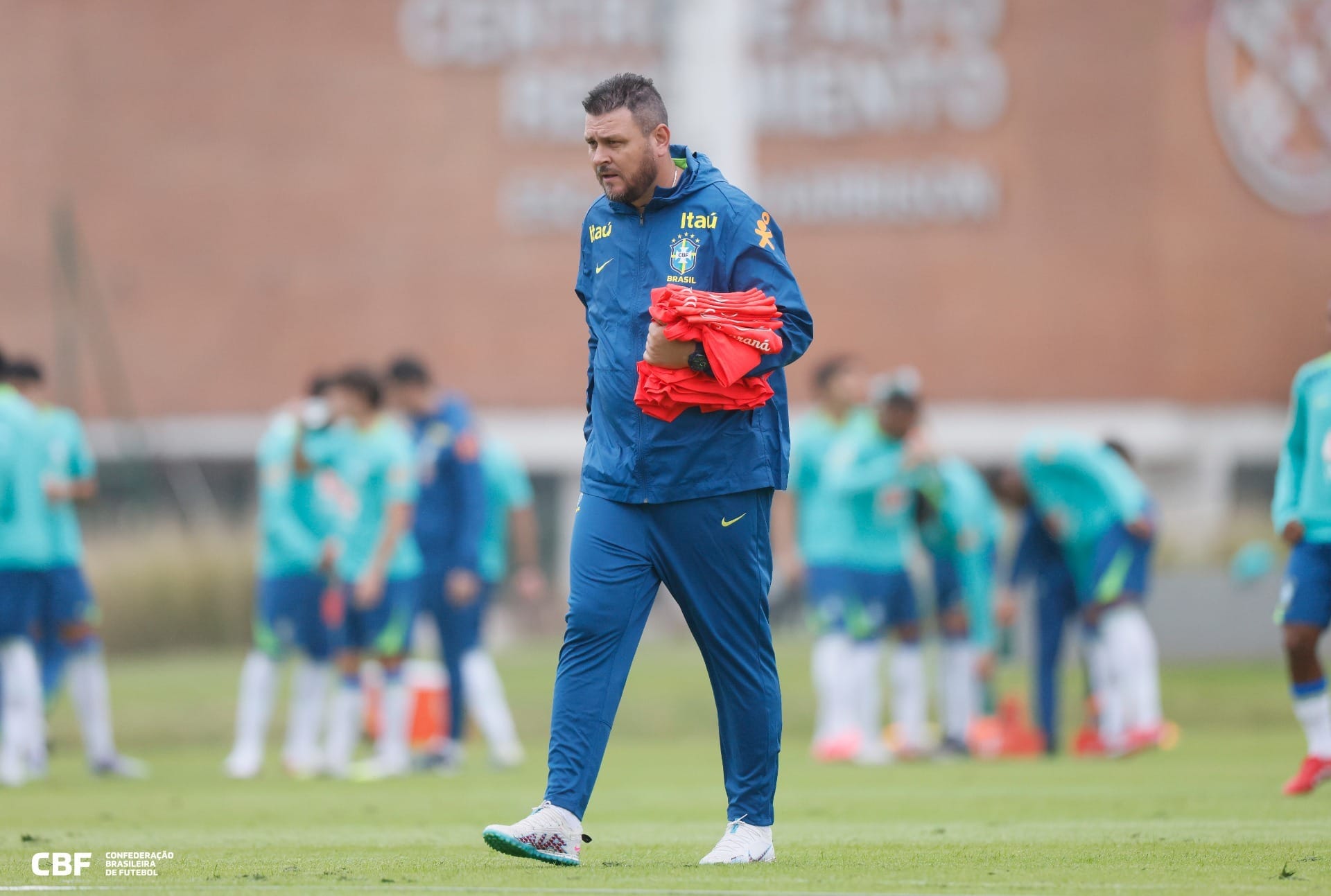 Thiago Kosloski mira título Mundial na Seleção Sub-20