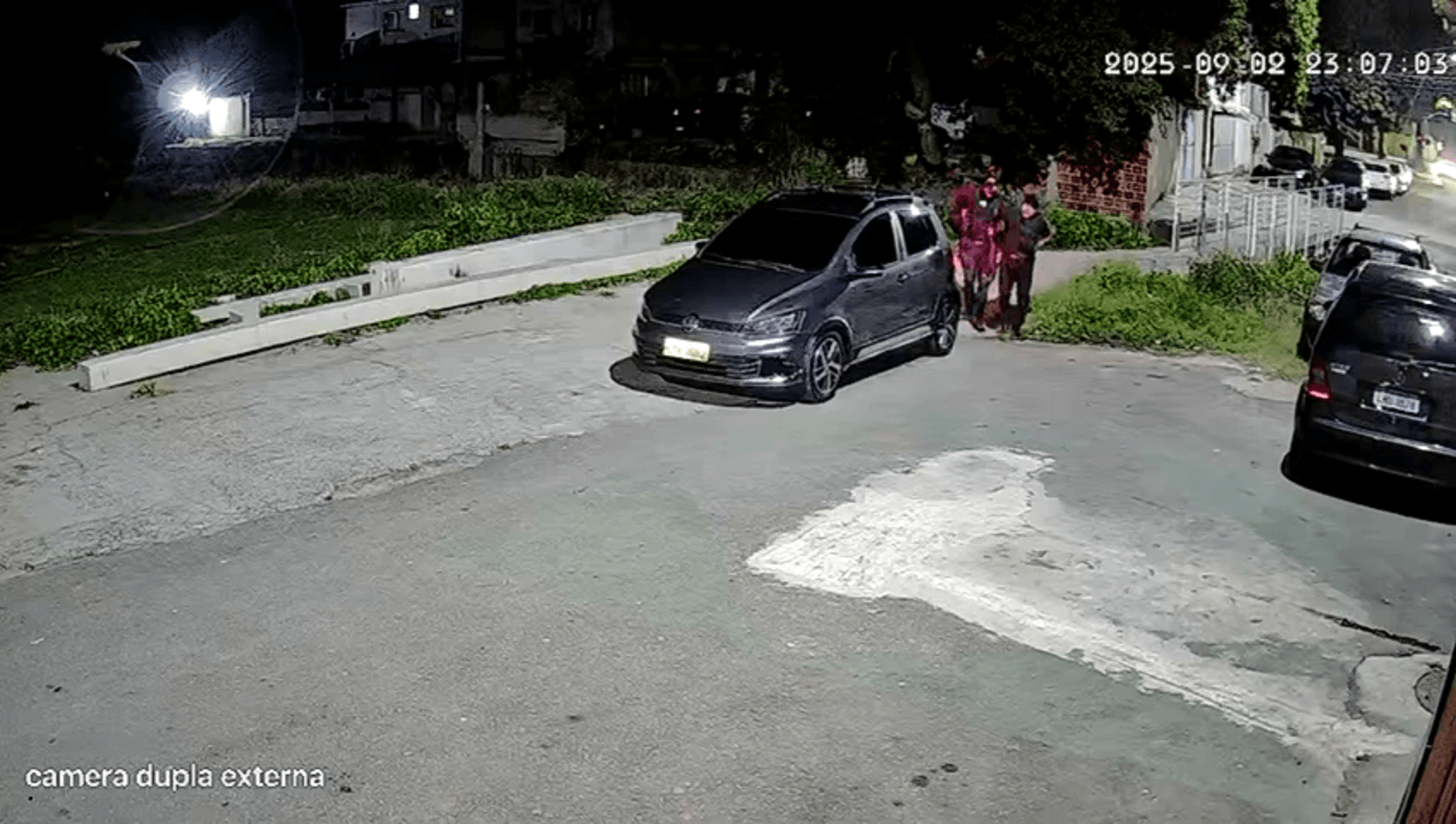 Tiroteio na Taquara deixa dois mortos e dois feridos em disputa entre ...