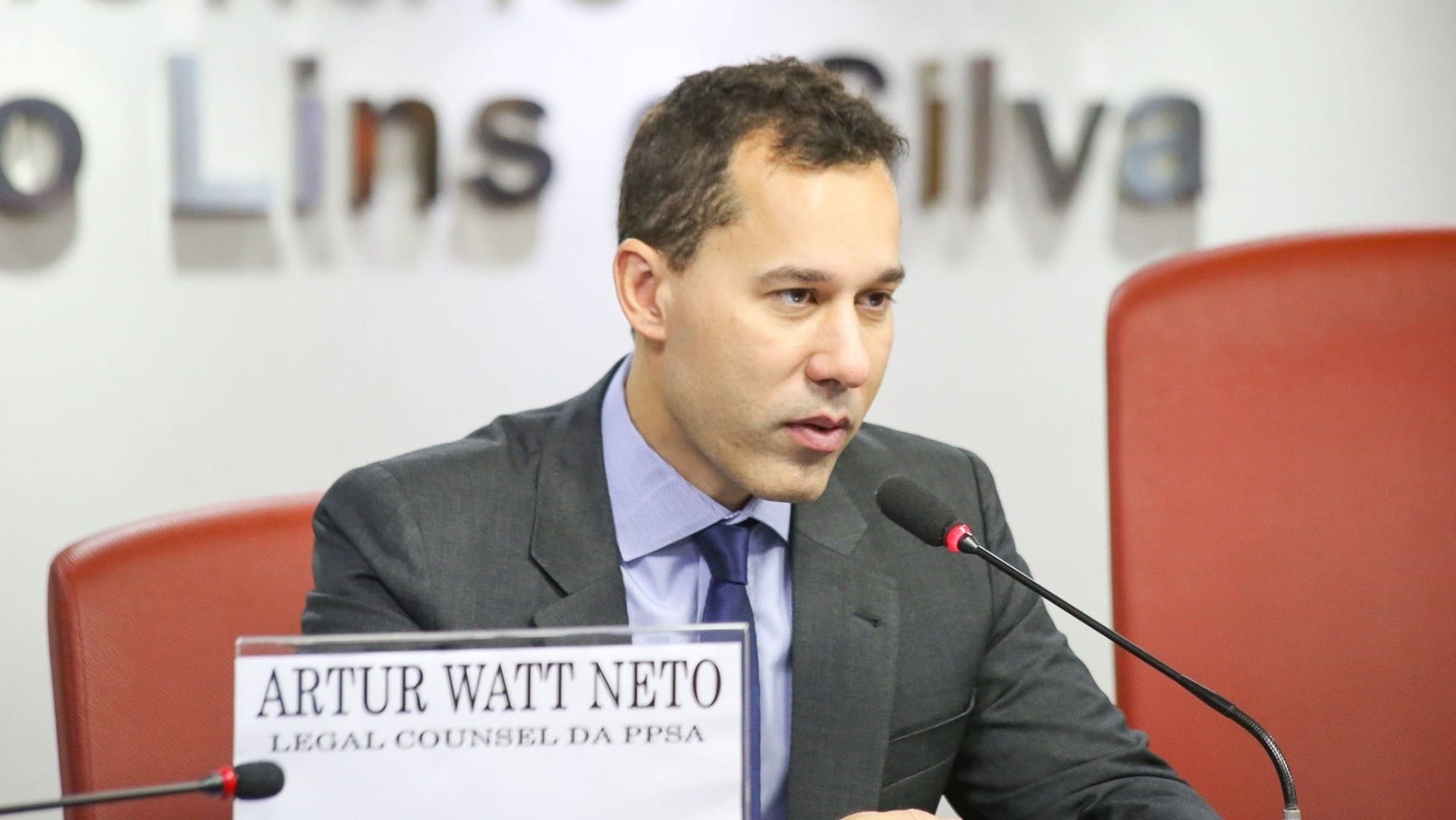 Novo diretor-geral da Agência Nacional do Petróleo toma posse no Rio