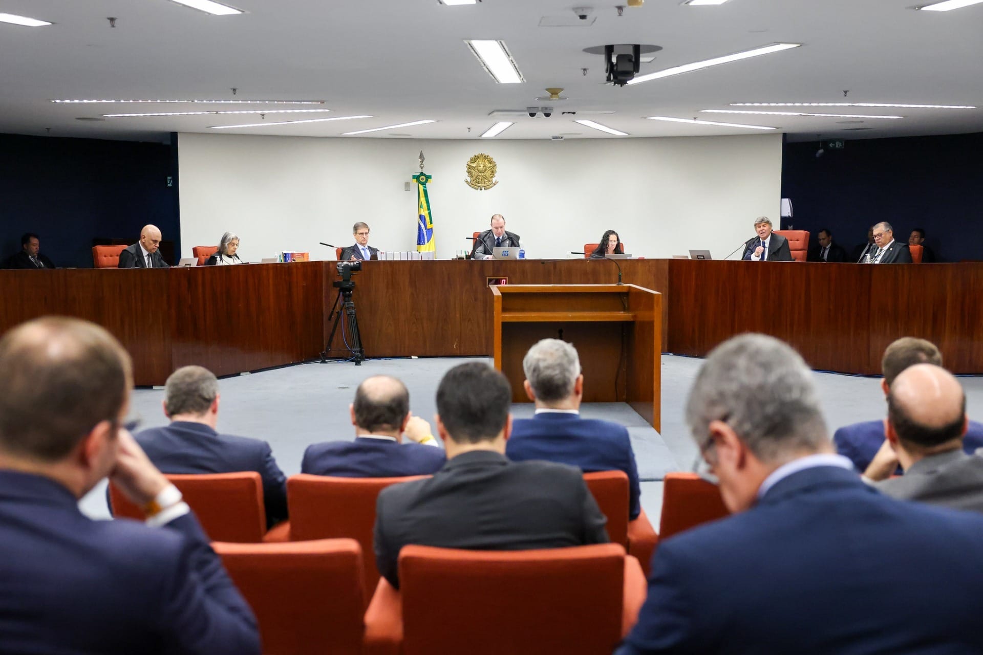 Pena não pode ser dada de acordo com nossa convicção moral, diz Fux