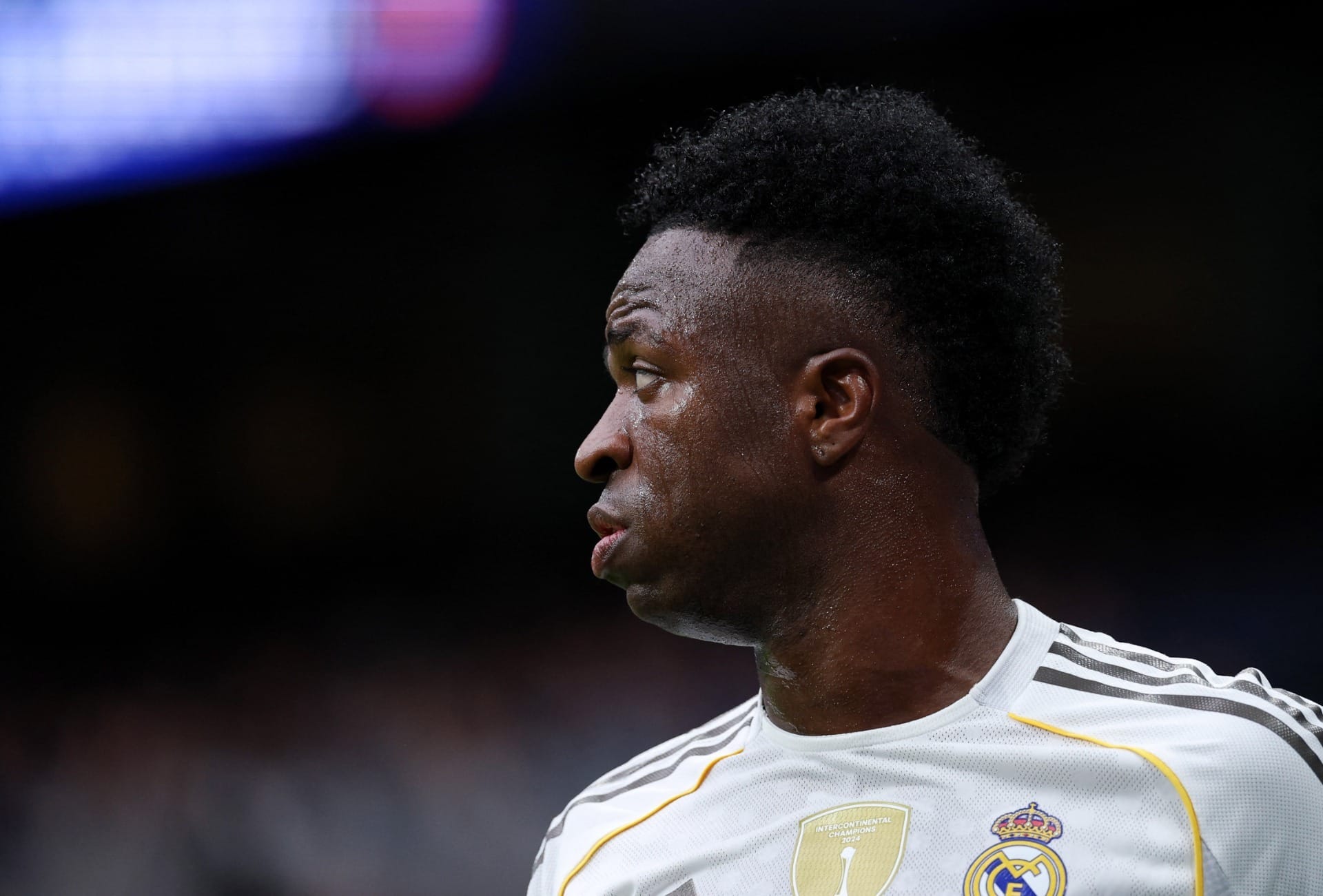 Vini Jr sofre com instabilidade no Real Madrid em meio ao impasse sobre ...