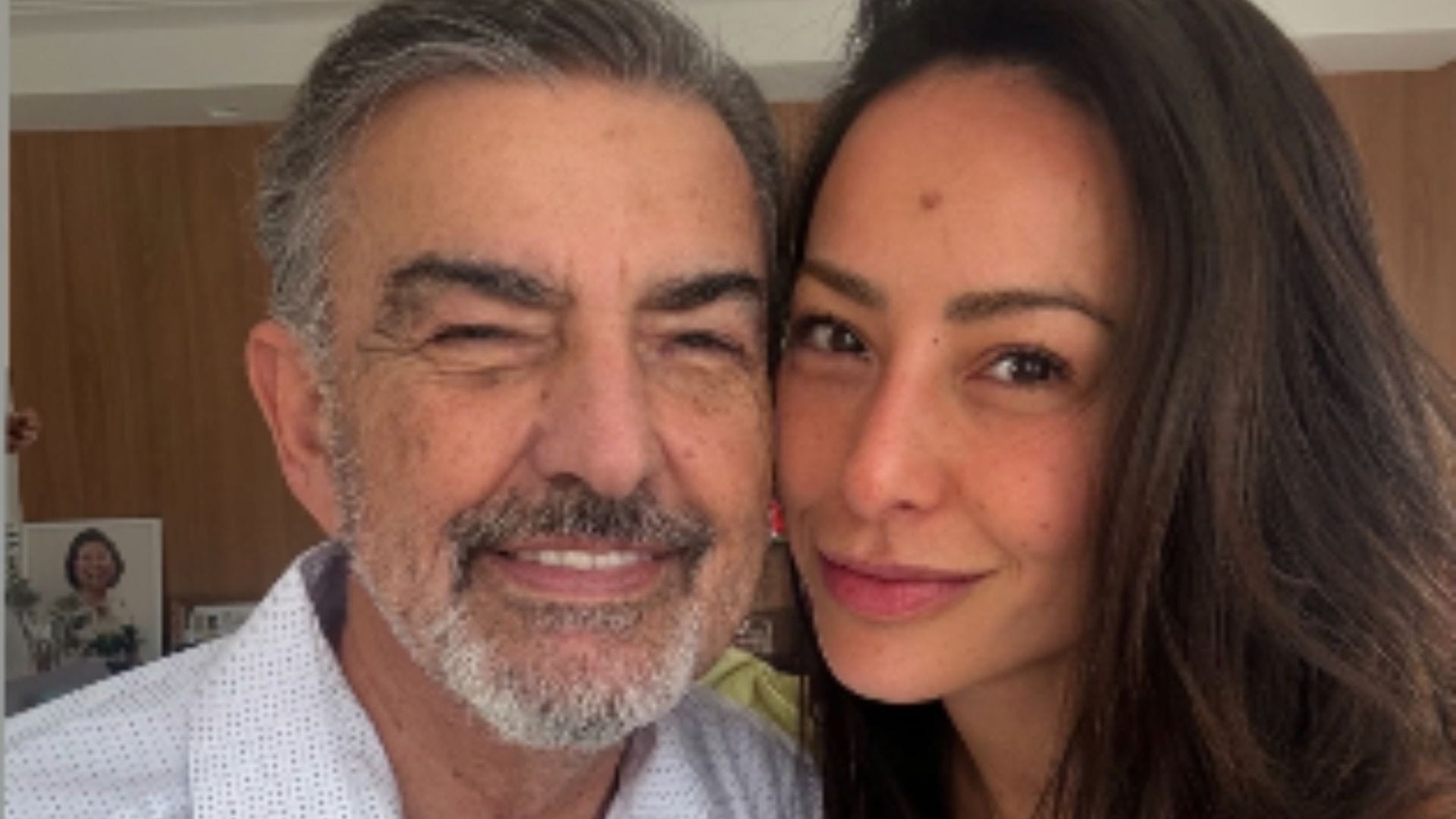 Sabrina Sato atualiza estado de saúde do pai