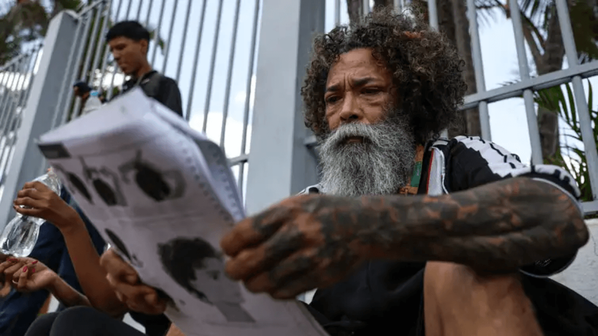 Inep divulga provas e gabarito do segundo dia Enem 2025; baixe e ...