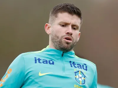 Caio Henrique admite expectativa por vaga na Copa pela Seleção