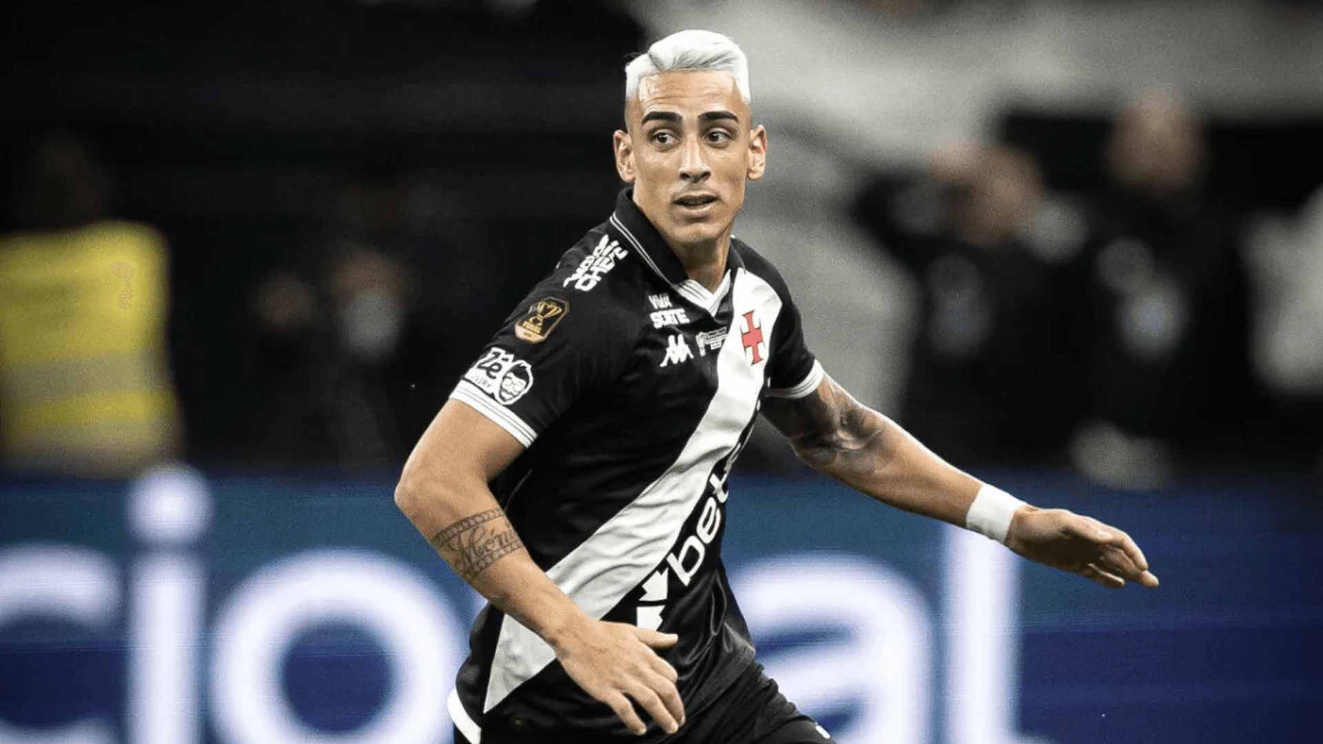 Vasco anuncia renovação de Puma Rodríguez; veja detalhes do contrato