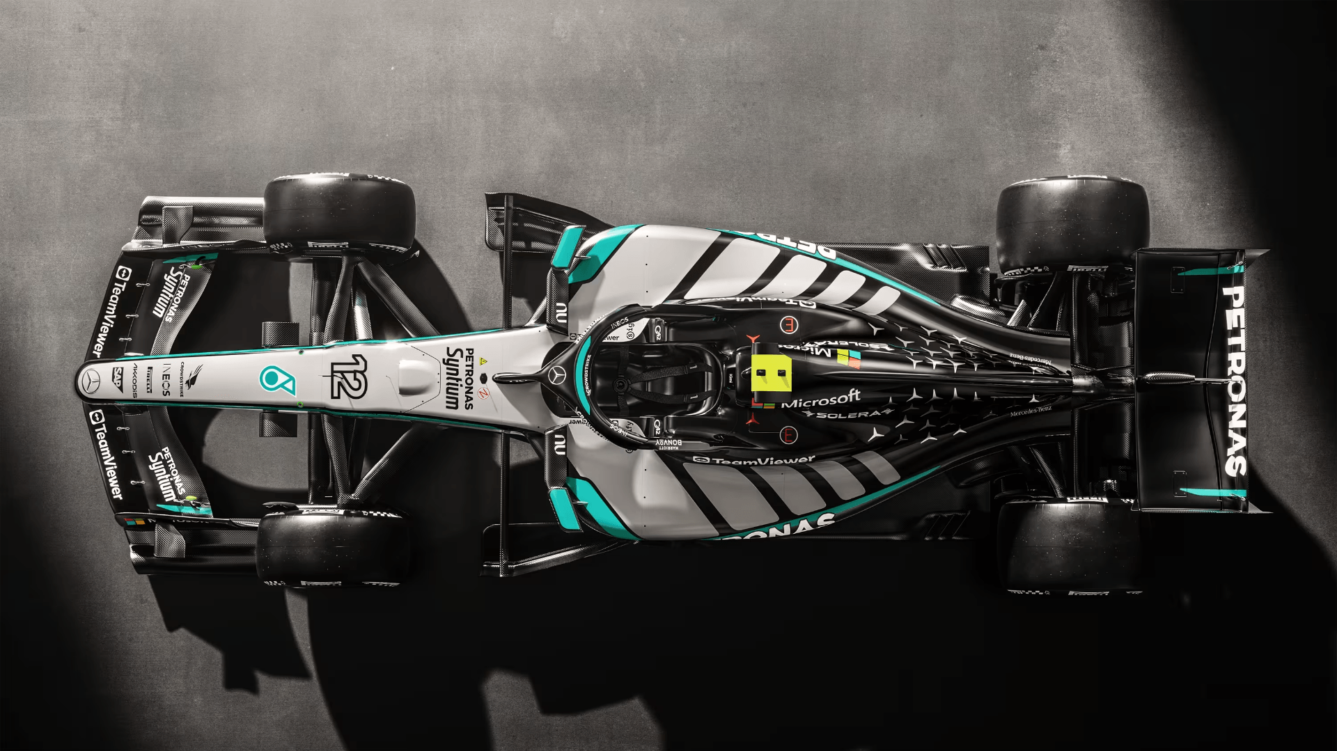 F1: Mercedes divulga primeiras imagens do W17, carro para a temporada ...