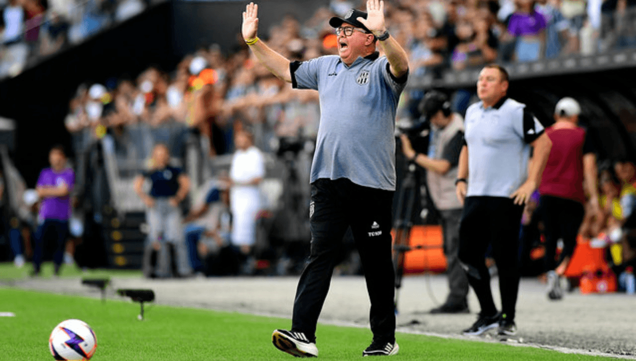 Marcelo Fernandes, técnico da Ponte Preta, é sondado pelo Santa Cruz