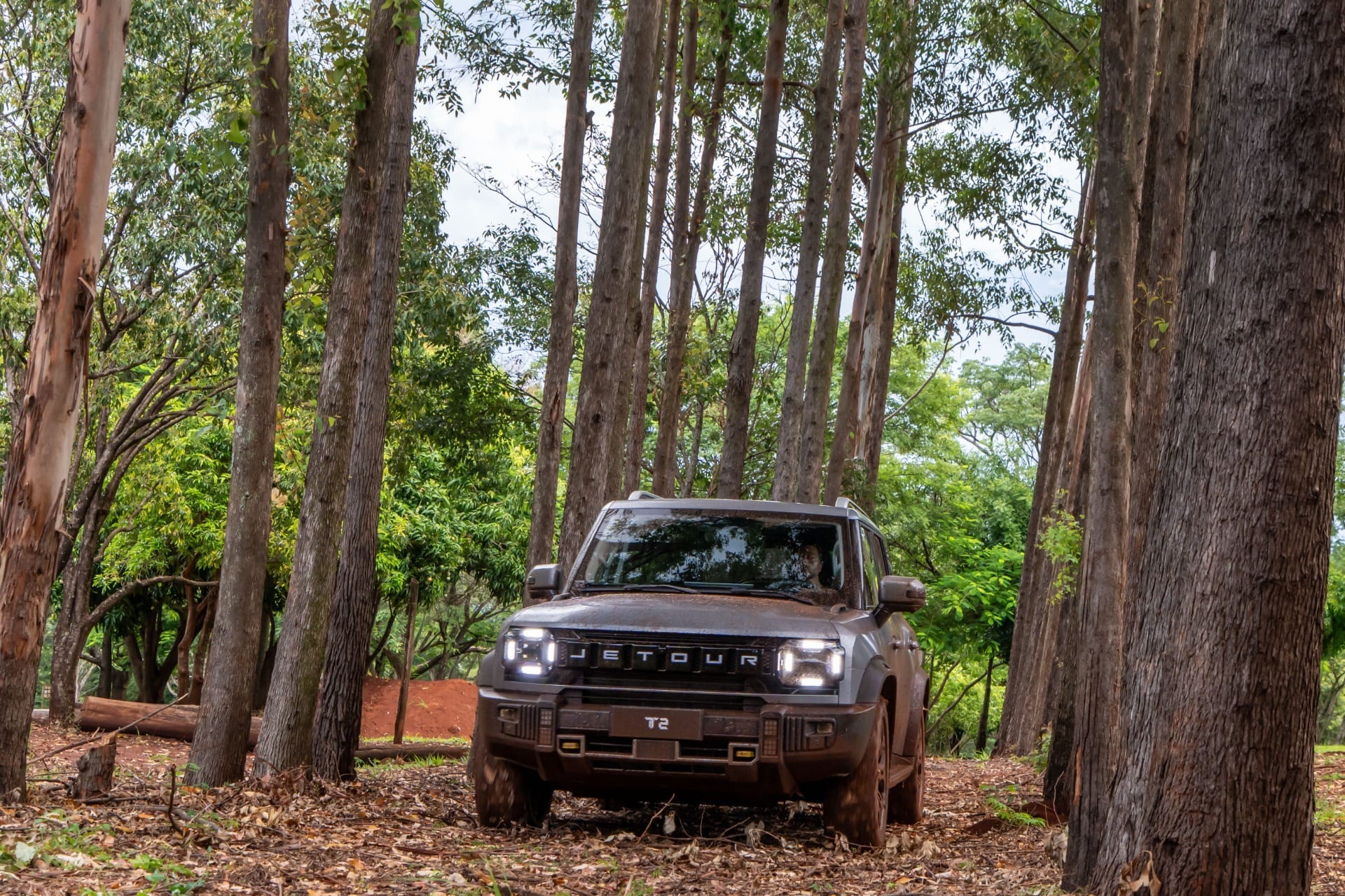 Jetour T2 terá 4x4 no Brasil e entra na briga dos SUVs médios | Band Motor