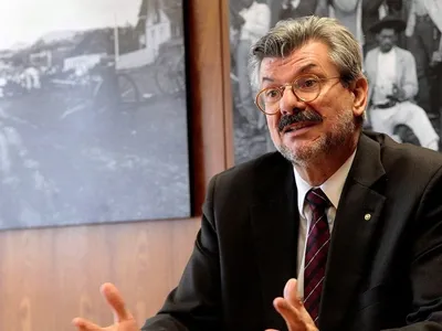 Defesa de Marco Buzzi nega acusações de assédio e entrega documentos ao ...