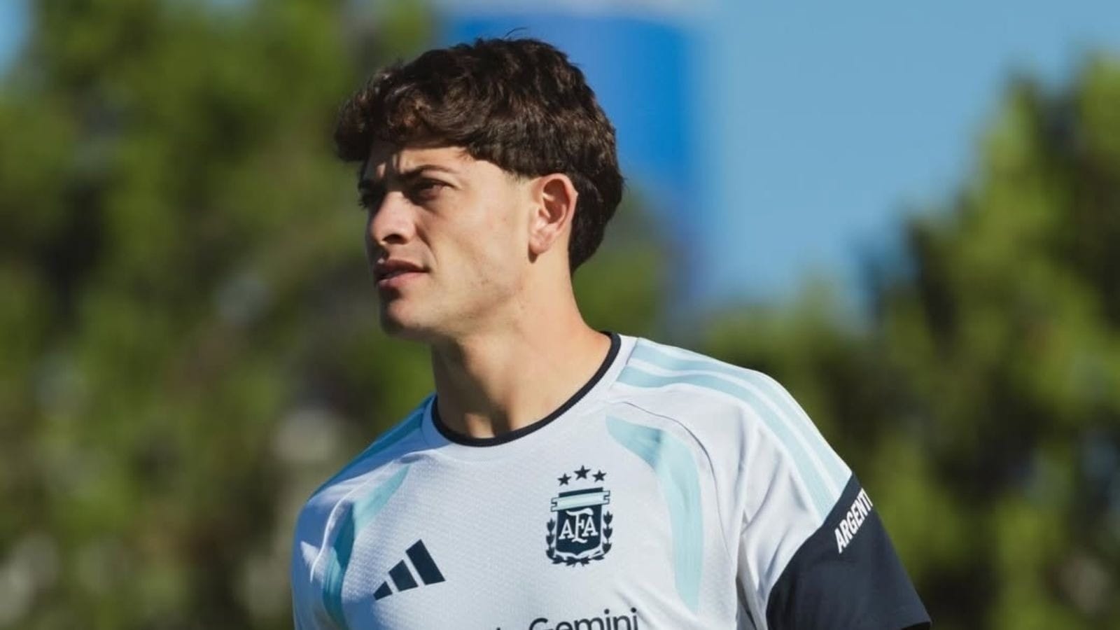 Lateral do Palmeiras é convocado para amistosos pré-Copa da Argentina