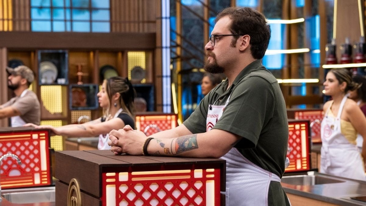 Giovanni já jogou com Tom Brady? Ex-MasterChef explica história