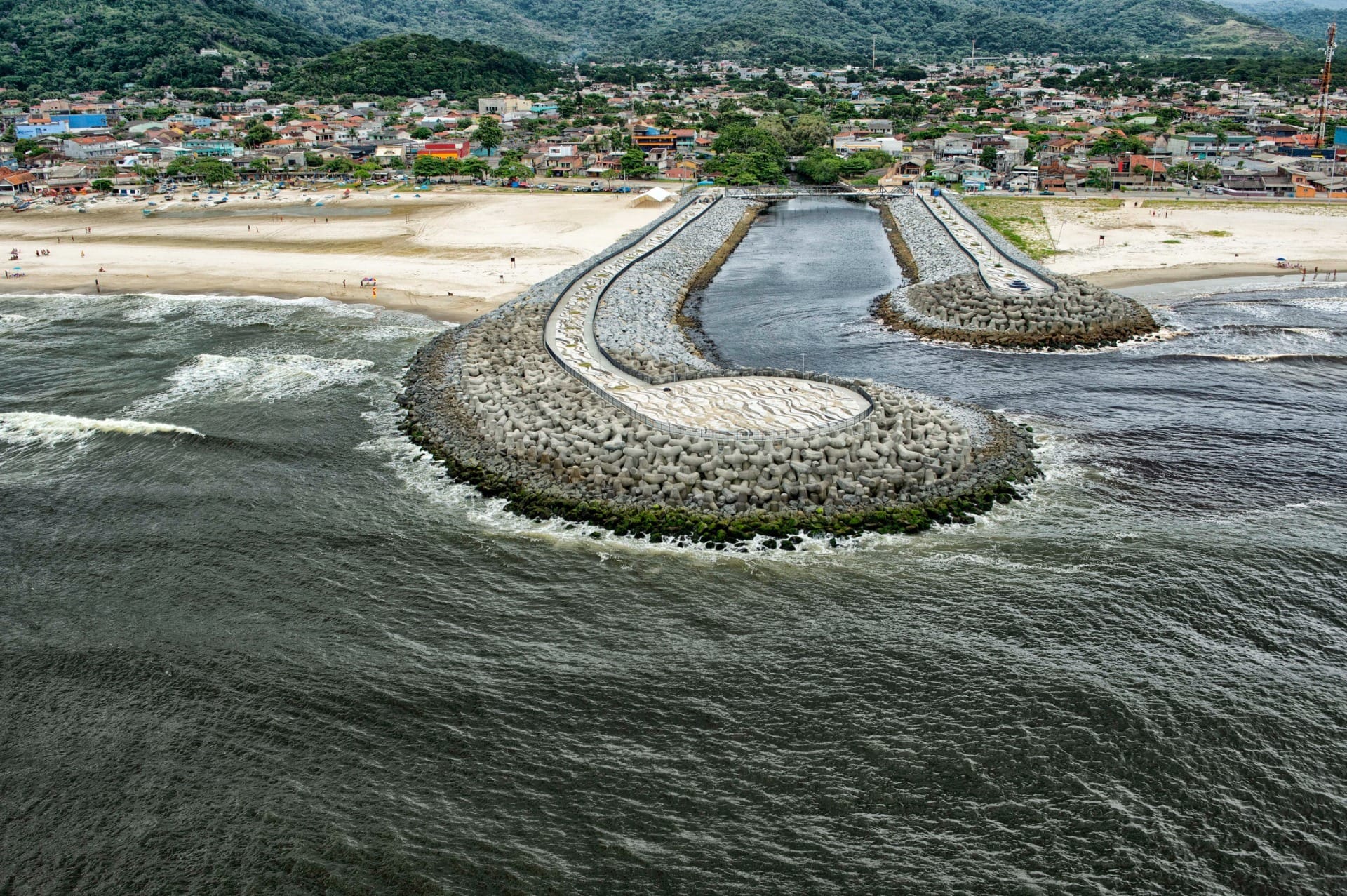Obras alteram orlas de quatro cidades do Litoral do Paraná